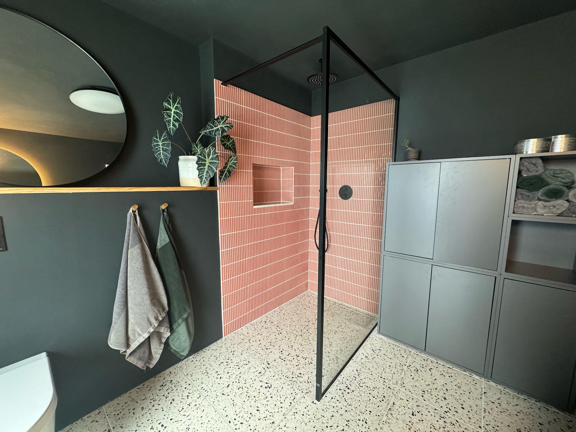 Barritas Orangutan en Terrazzo Al Banana | Designt - UW-badkamer.nl